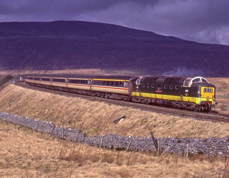 Class 55 – 55022 ‘Royal Scots Grey’